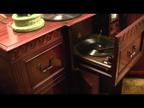 Cherry Pink and Apple Blossom White - Perez Prado -1955 1948 Magnavox ...