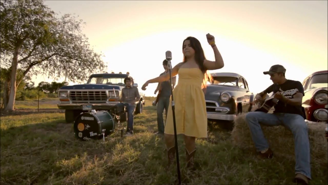 Madelyn Victoria- "Country Fide" Directed by Knives Monroe - YouTube
