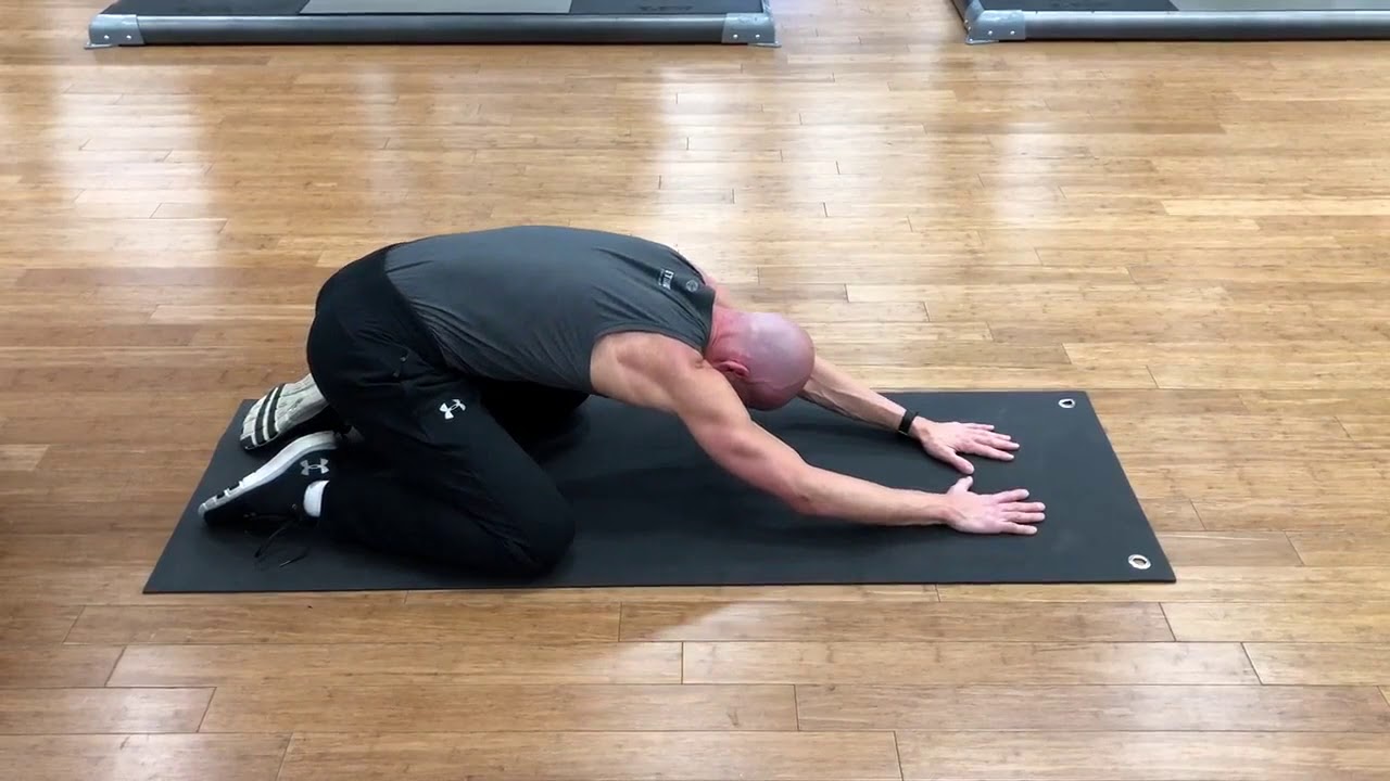 Dynamic Lat Stretch - YouTube