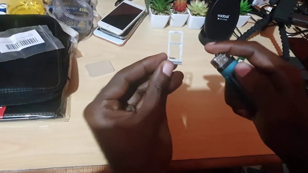 How to Mend a Broken SIM Tray - YouTube
