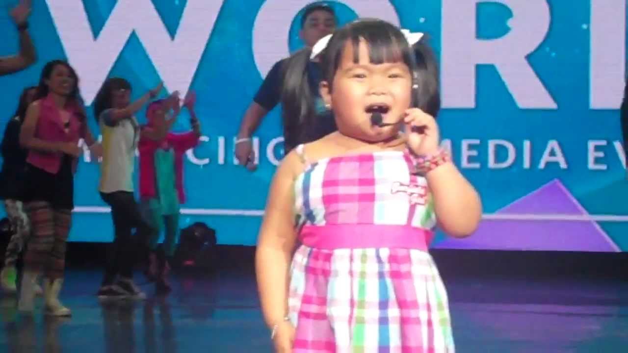 Rhyzza Mae Dizon Doing Cha-cha at the 1st Media Congress - YouTube