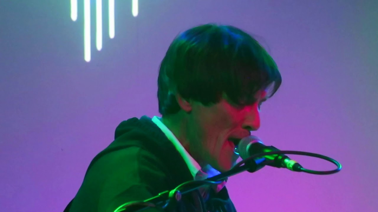 Peter Kember / Spectrum / Sonic Boom performing Spacemen 3 songs at The ...