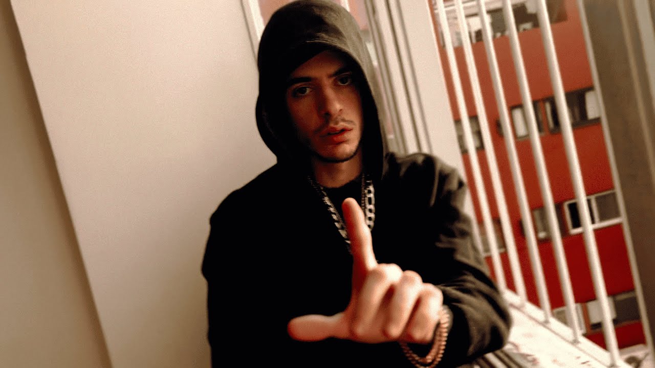 cheat codes freestyle (prod. Sirÿa) (VIDEO OFICIAL) - YouTube