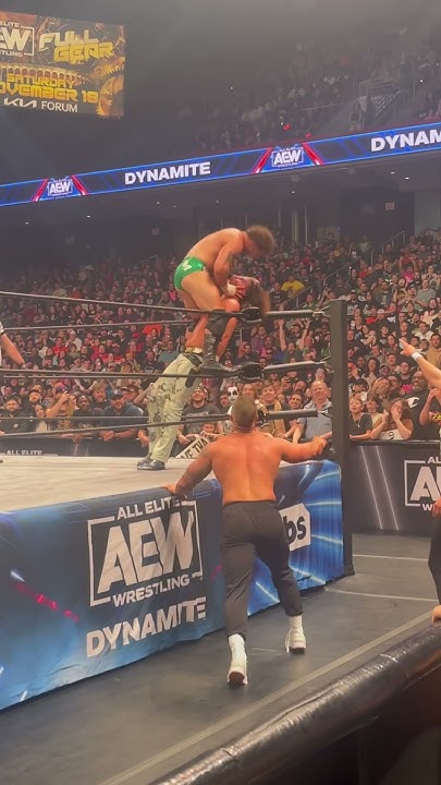 AEW Dynamite Philly Oct 2023 MJF v Juice Robinson #aewdynamite #aew #mjf #bulletclub - YouTube