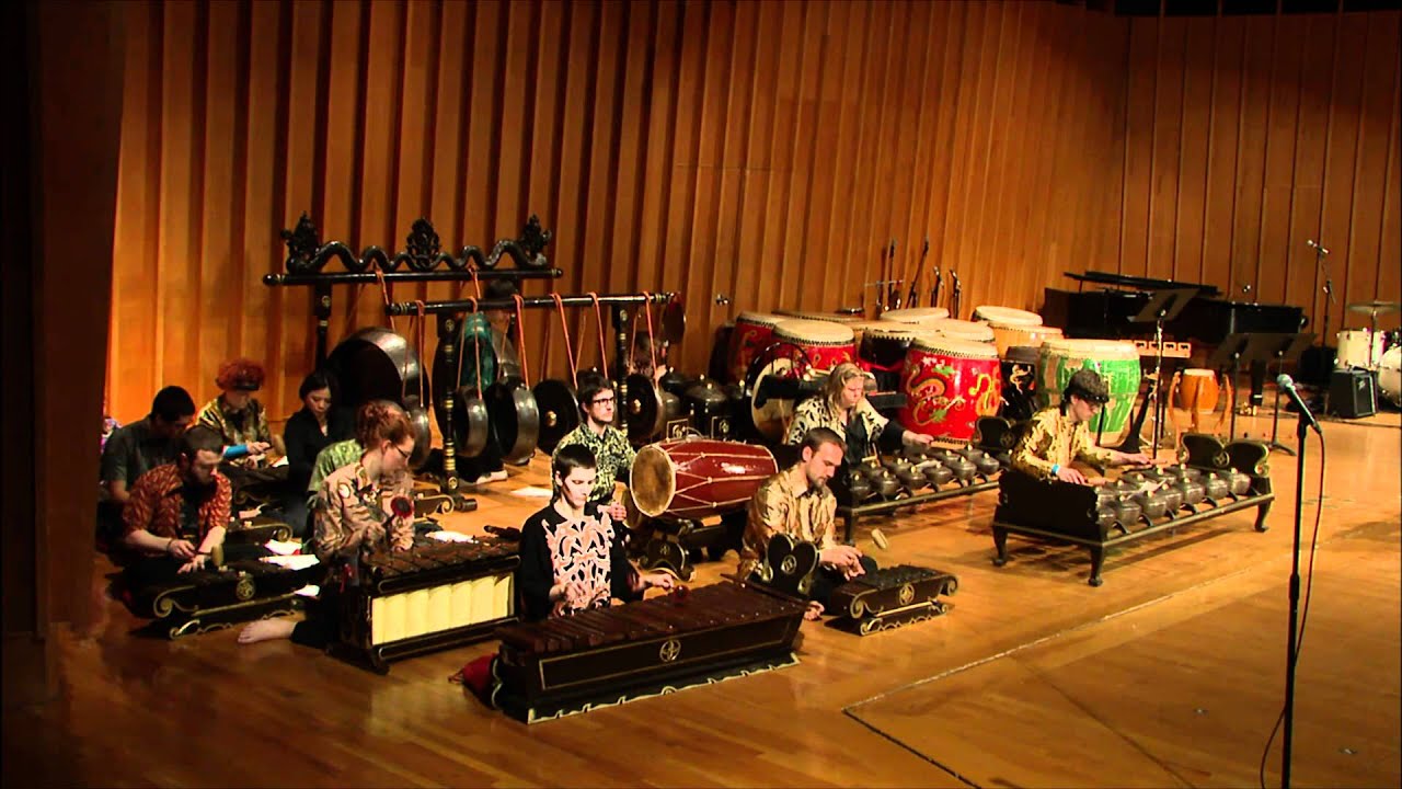 Gamelan Ensemble - Harrison - Main Bersama Sama - YouTube