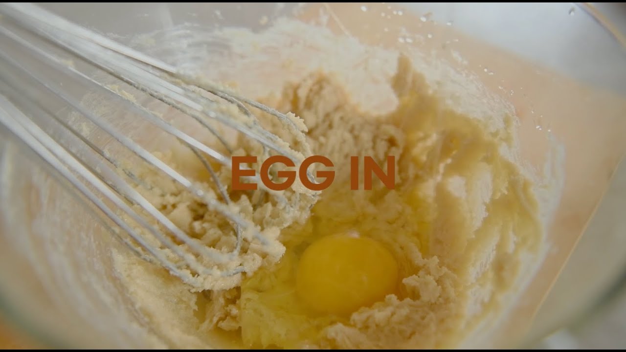 [Glamorous Penguin] 베이커리 브랜드 홍보 영상 'Nutella Cookie' - YouTube