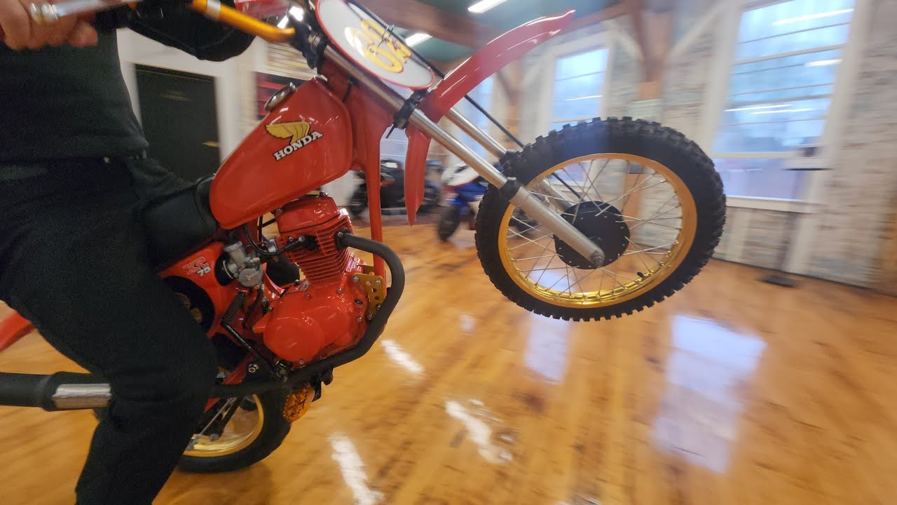 MAGNIFICENT 1977 HONDA XR75 DG HOT RODS CLASSIC - YouTube