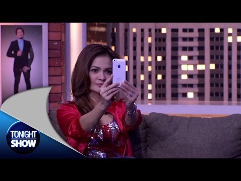 Cut Tari cerita awal karirnya sambil berfoto Selfie