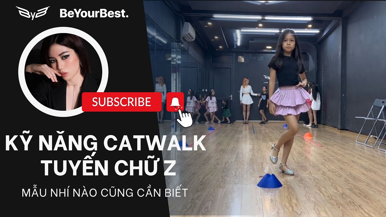 How to catwalk with the Z-shaped line for professional child model ...