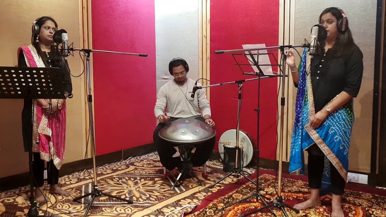 Bhajare Re Manasa | ChitraBhama Sisters feat. Amit Dhuri - YouTube