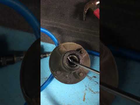 Wheel bearing inspection Jayco Eagle 8 Series POP Up Camper tent ...