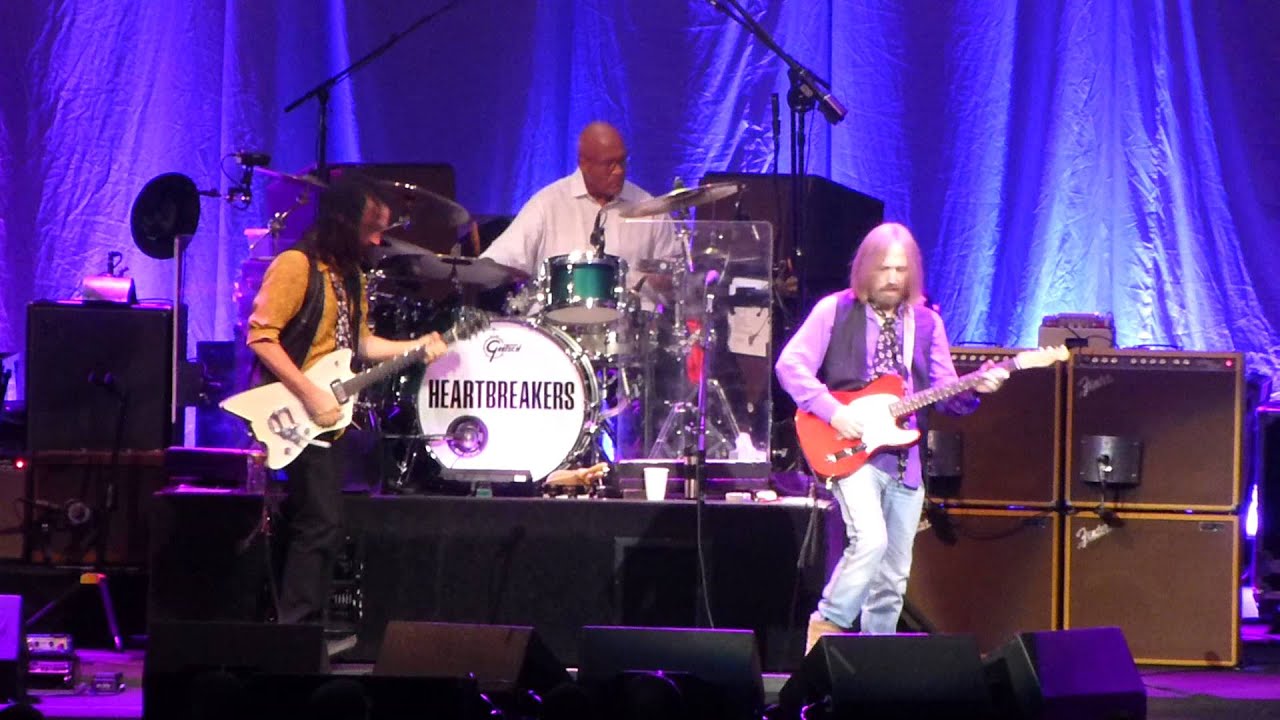 Tom Petty And The Heartbreakers - U Get Me High - YouTube