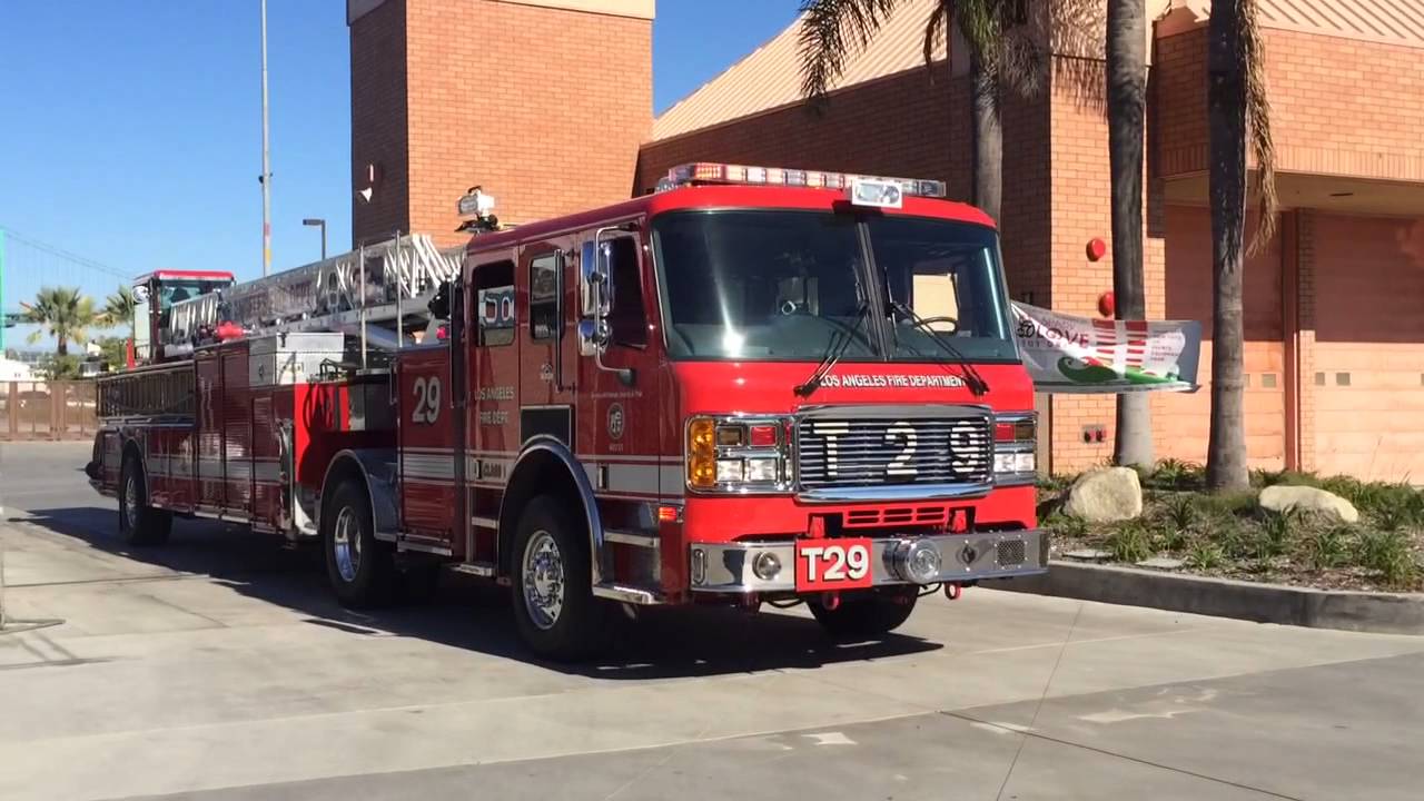 LAFD Truck 29 & Engine 112 - YouTube