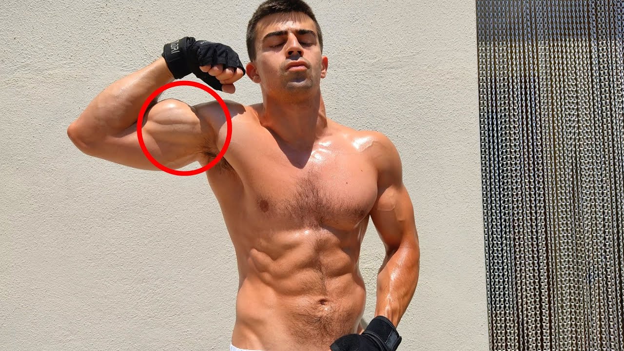 young bodybuilder showing his pumped muscle | flexing | muscle worship ...
