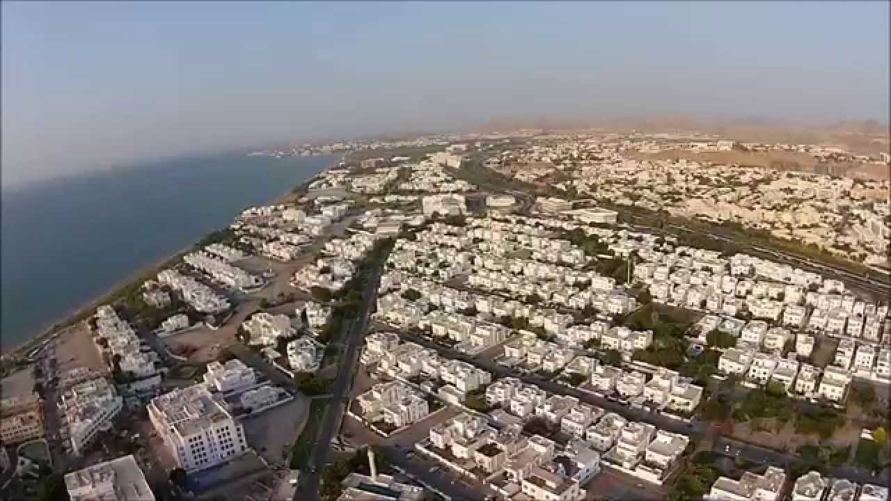 Aerial shot of Hay al sarooj / تصوير جوي لحي الصاروج - YouTube