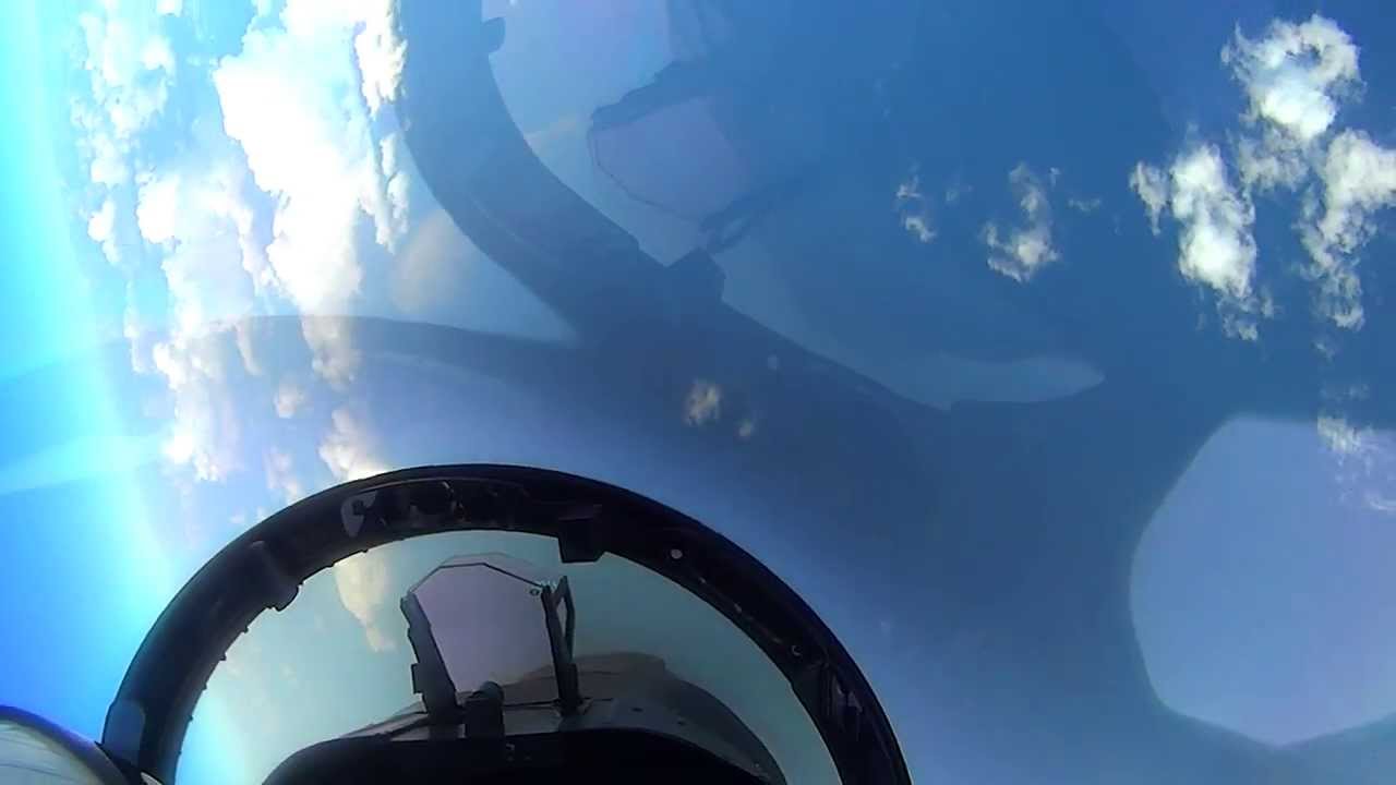 FA-18 and F-15 Dogfight - YouTube