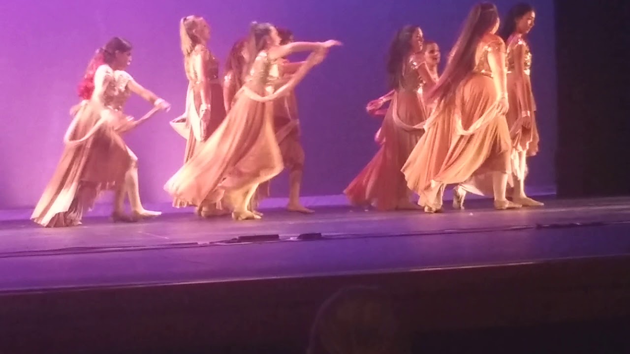 Av dance studio 81 - YouTube