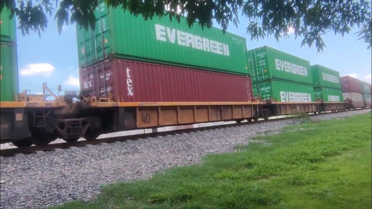 FXE ES44AC Cebra aplastando monedas americanas - YouTube