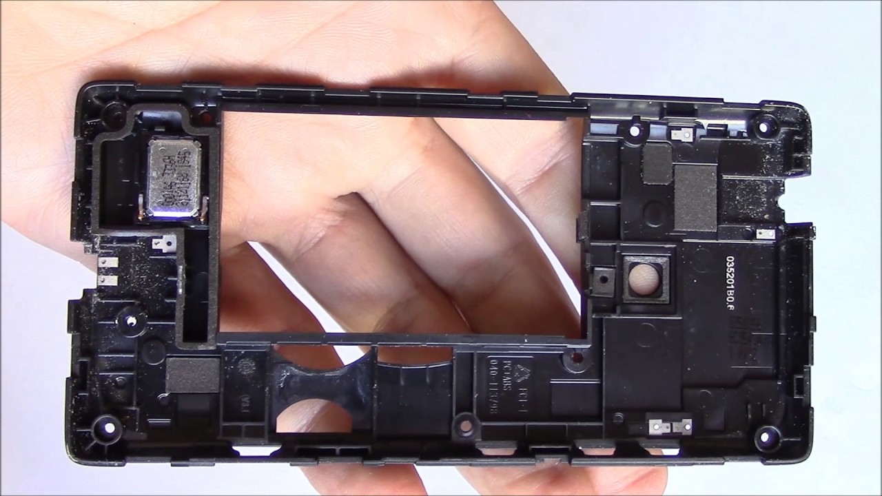 Nokia Lumia 521 Smartphone Disassembly Teardown - YouTube