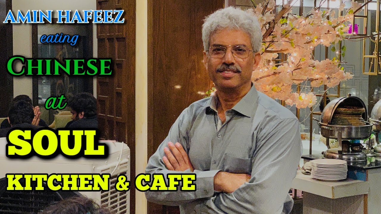 Amin Hafeez eating Chinese at Soul Kitchen and Cafe - YouTube