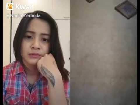 Cewek bertato duet tik tok