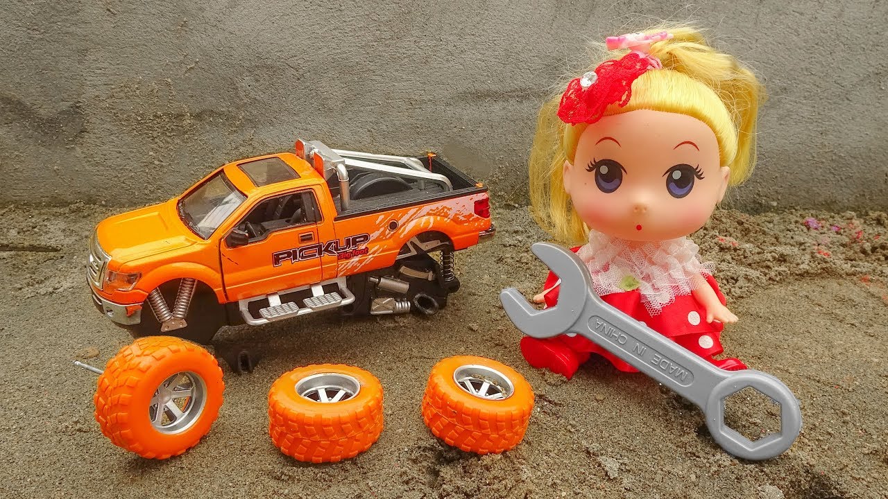 Búp bê Chibi giúp đỡ lắp ráp xe máy xúc, xe địa hình - đồ chơi trẻ em ...