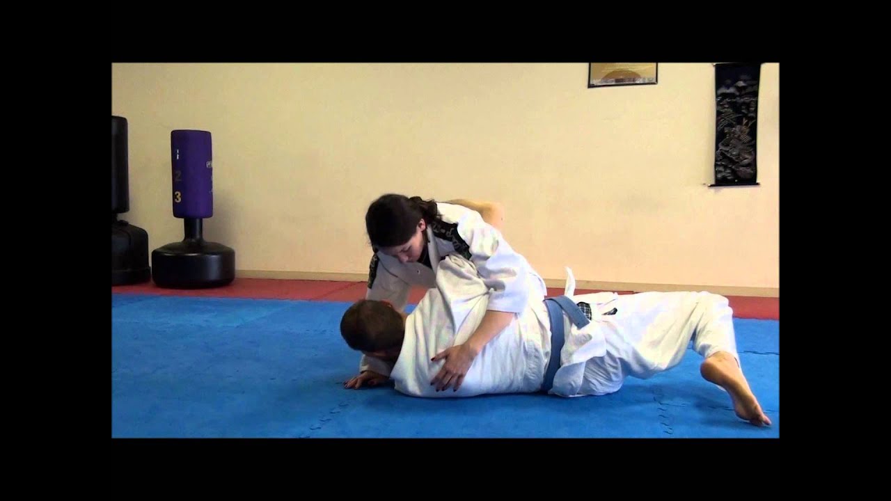 Underhook escape from side control - YouTube