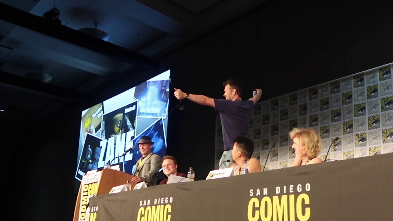 NINJAGO COMIC CON PANEL 2018 - A FEW CLIPS OF BRENT MILLER (Zane) - YouTube