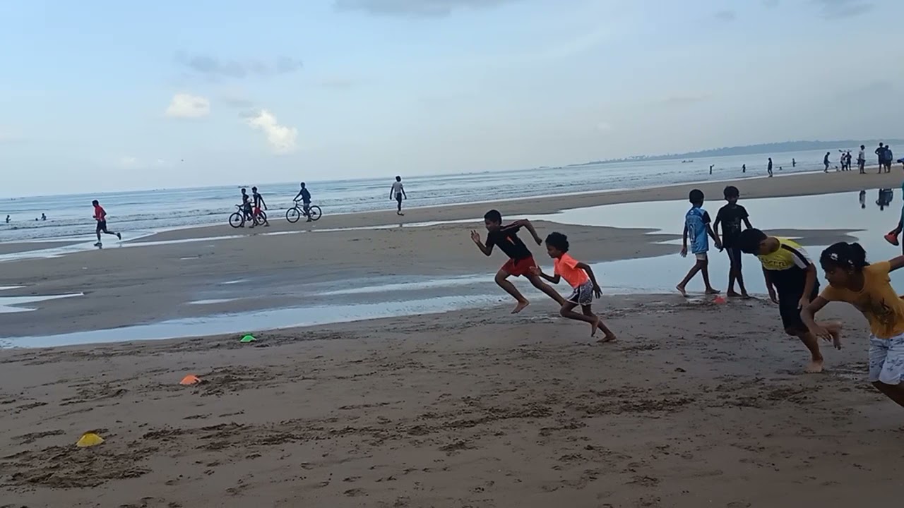 AT JUHU SILVER BEACH_ MUMBAI PHYSICAL TRAINING FILLDING PRACTICE(1 ...
