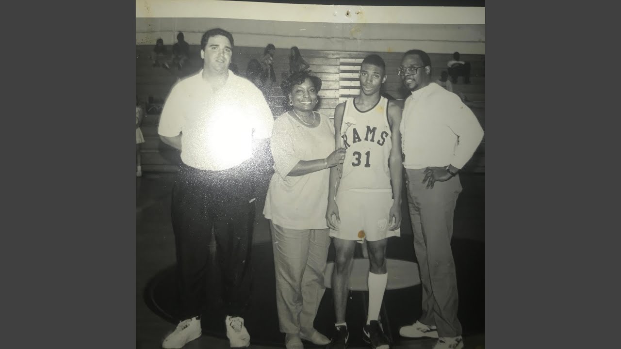 Ready (feat. Bobby Eyekon & IceColdGooN) - YouTube