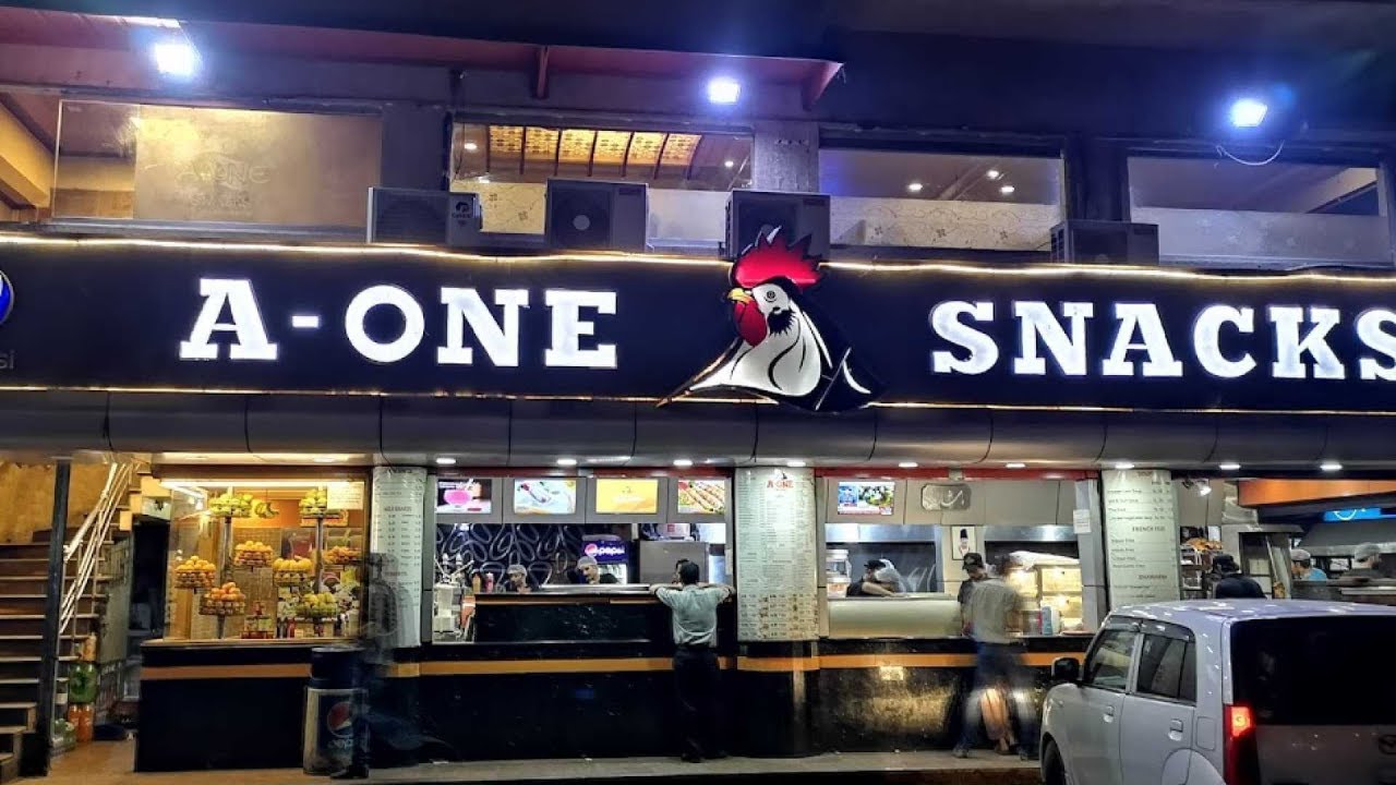 🇵🇰 DEFENCE PHASE 2 WALKING TOUR | AROUND A ONE SNAKES, MASTER JUICE , PAKISTAN KARACHI WALKING ...