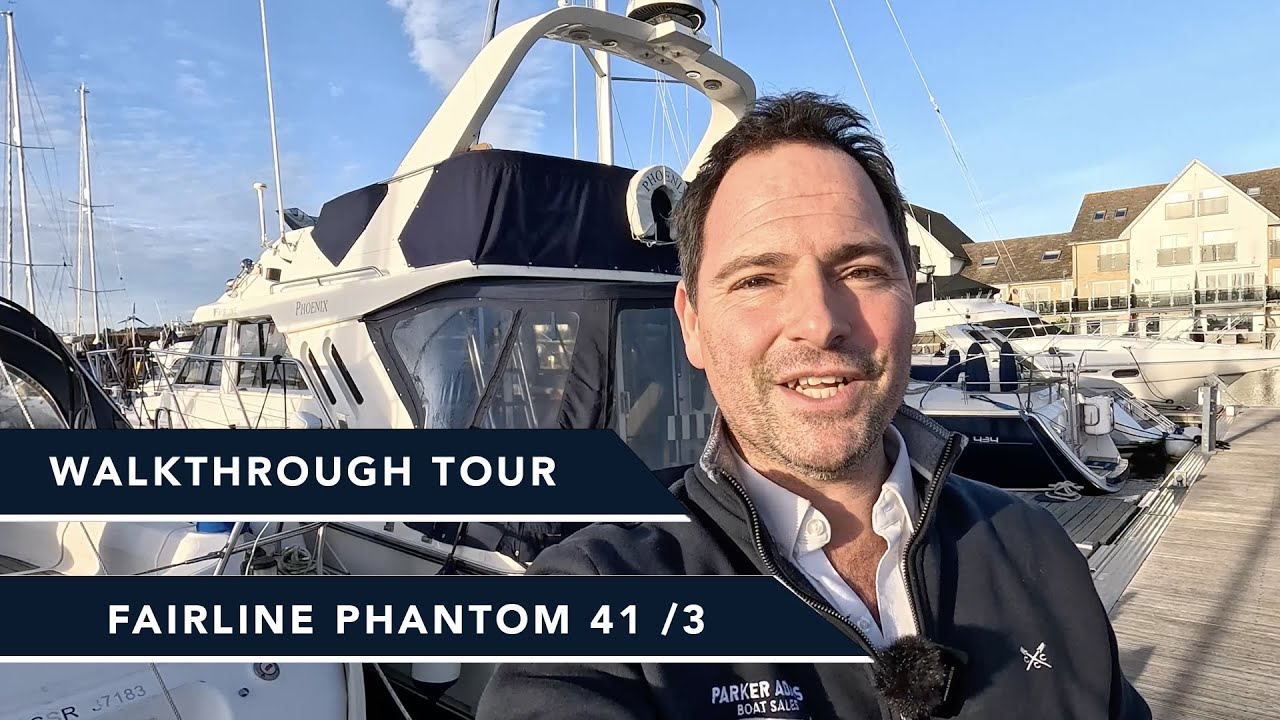 Fairline Phantom 41/43 Walkthrough Yacht boat tour - a true Classic ...