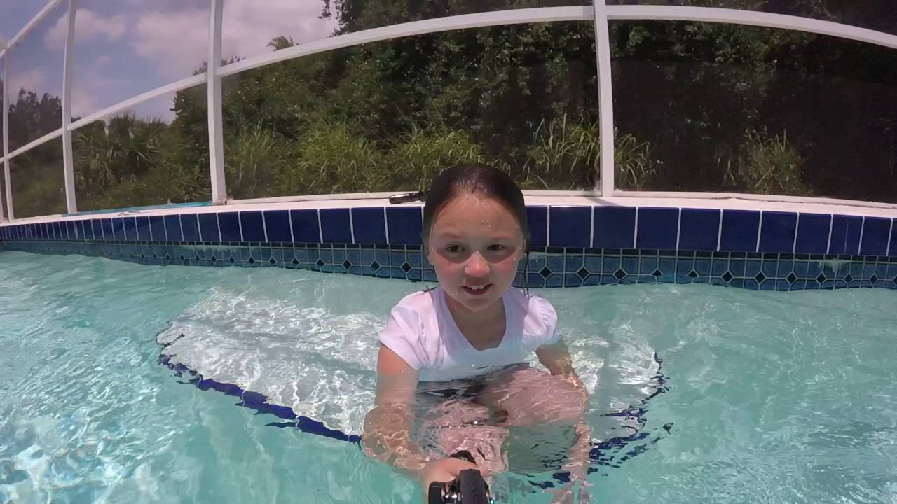 GoPro under water test Ava in Florida Venice 2016 fun in the swimming ...
