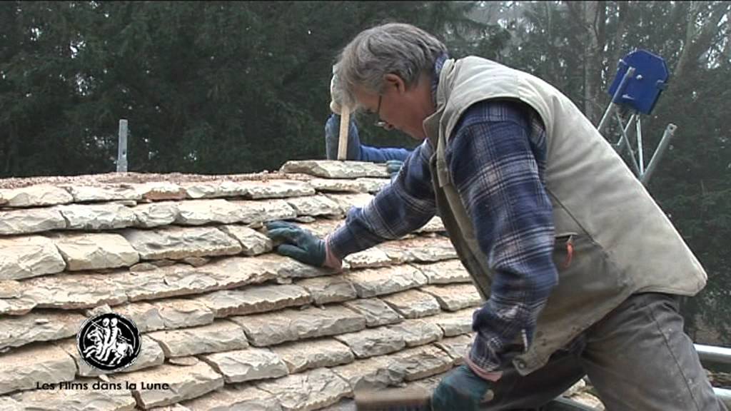 Couverture de laves (lauzes) en Bourgogne. - YouTube