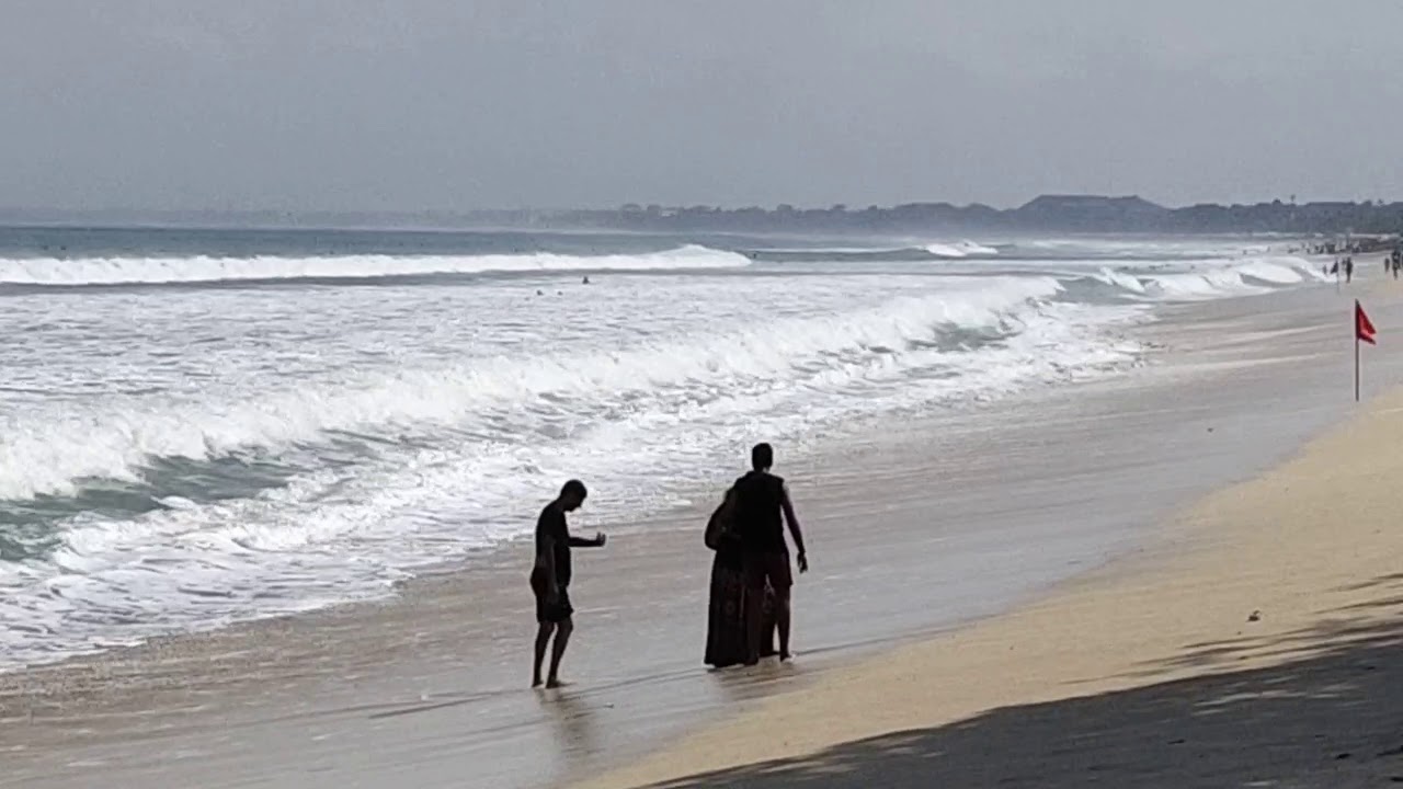 Gate to Kuta Beach - Bali - YouTube