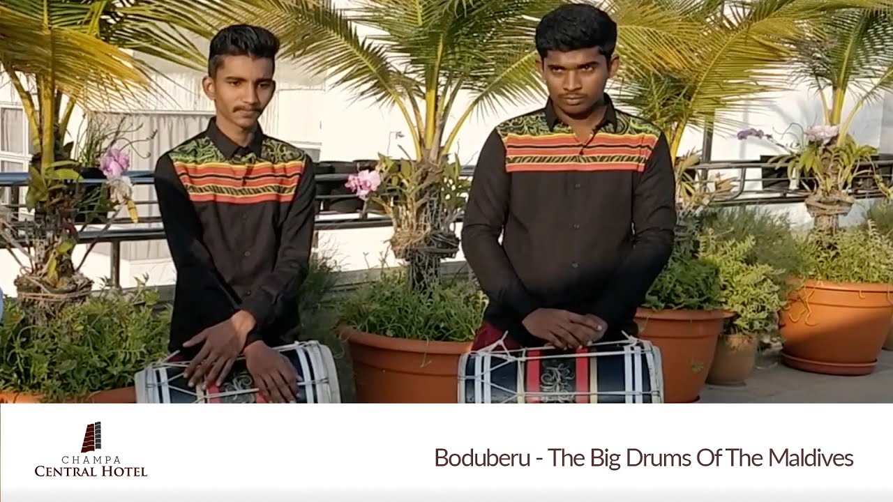Boduberu - The Big Drums Of The Maldives - YouTube