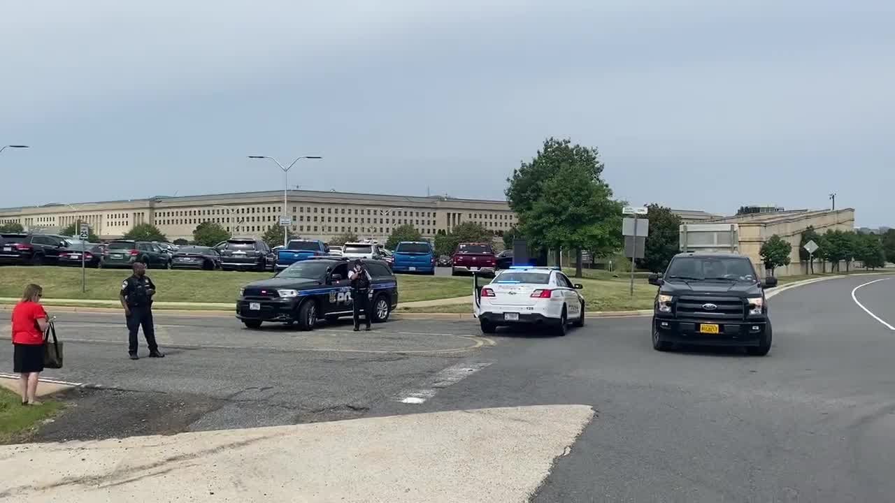 SCENE VIDEO: Pentagon on lockdown after shooting at transit center ...