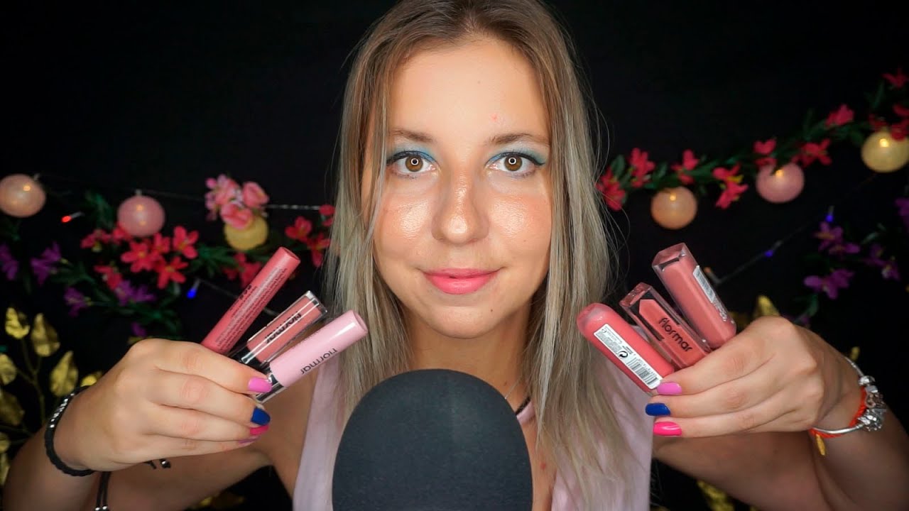 АСМР Близкий шёпот и звуки рта* ASMR Lipstick application - YouTube