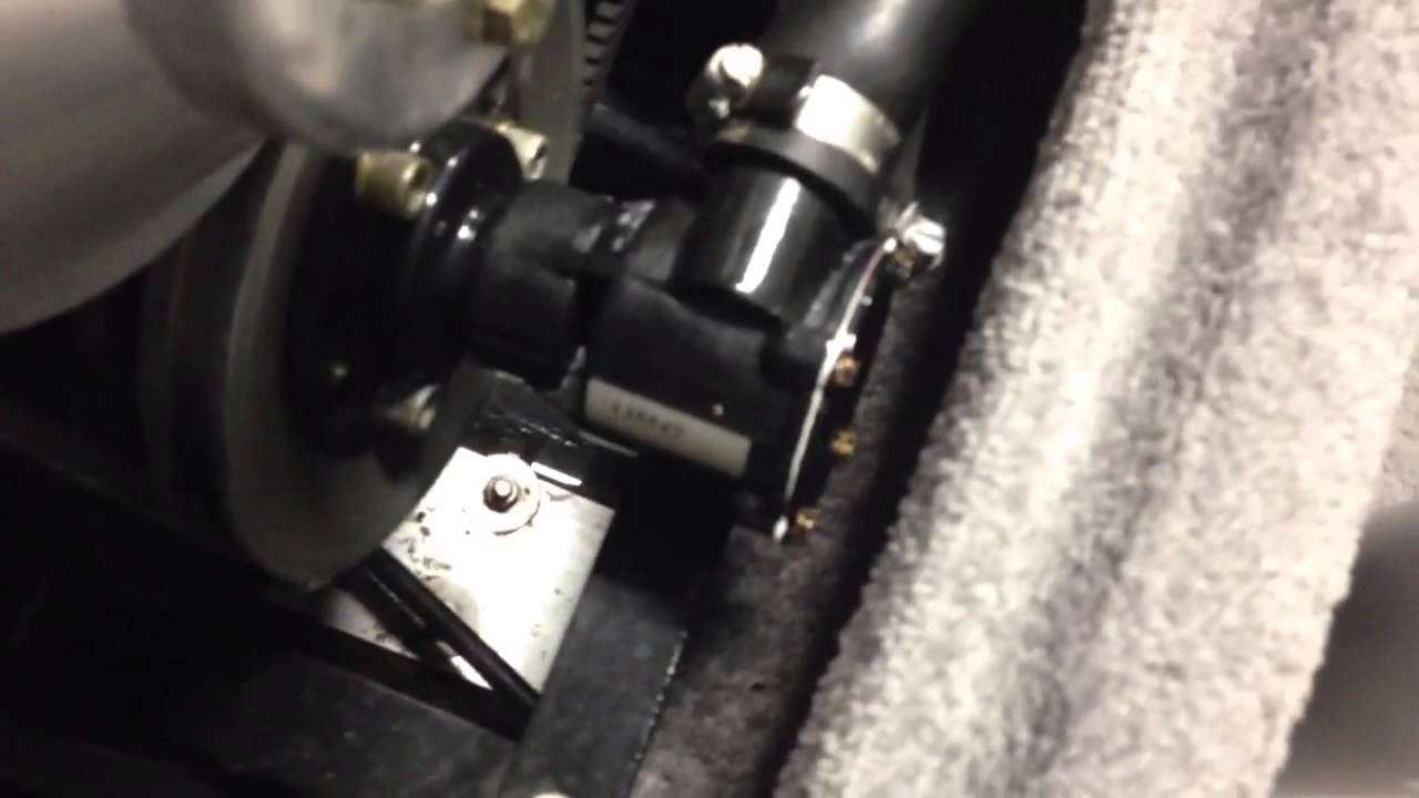 2007 Moomba Outback engine - YouTube