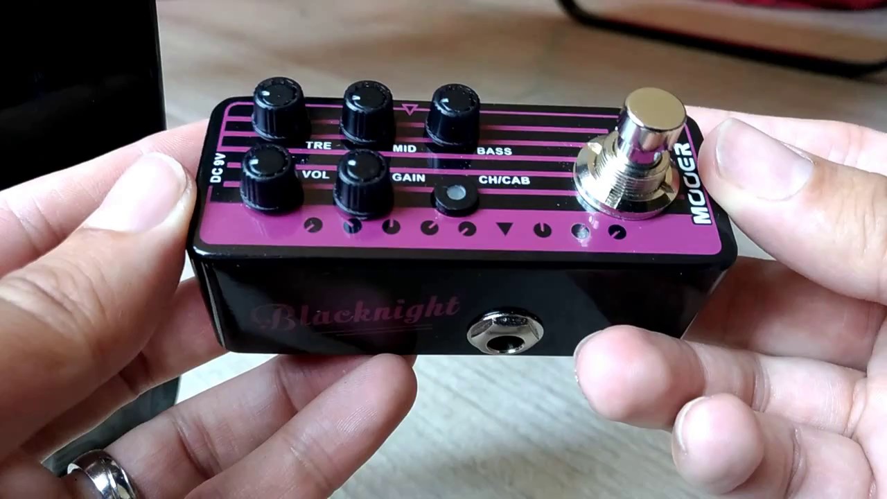 TEST DE LA MOOER BLACKNIGHT 009 - YouTube