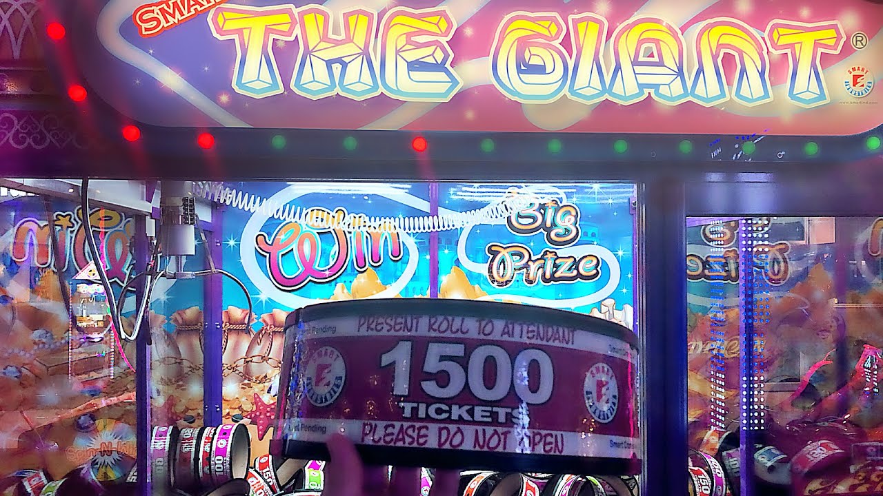 Huge Claw Machine Win! - Scene 75 Columbus Ohio - YouTube