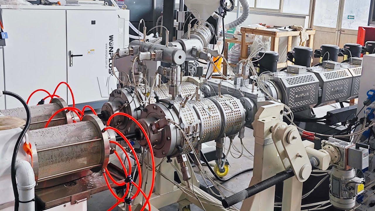 HDPE 20-63mm Double Outlet Pipe Extrusion Line Dual Cavity - YouTube