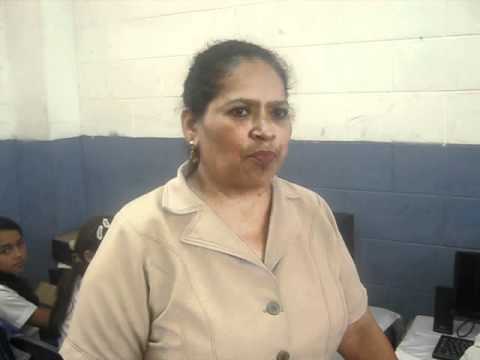 DR. JOSE ROSA PACAS ABRE EL CENTRO DE COMPUTO JODY ANDERSON - YouTube