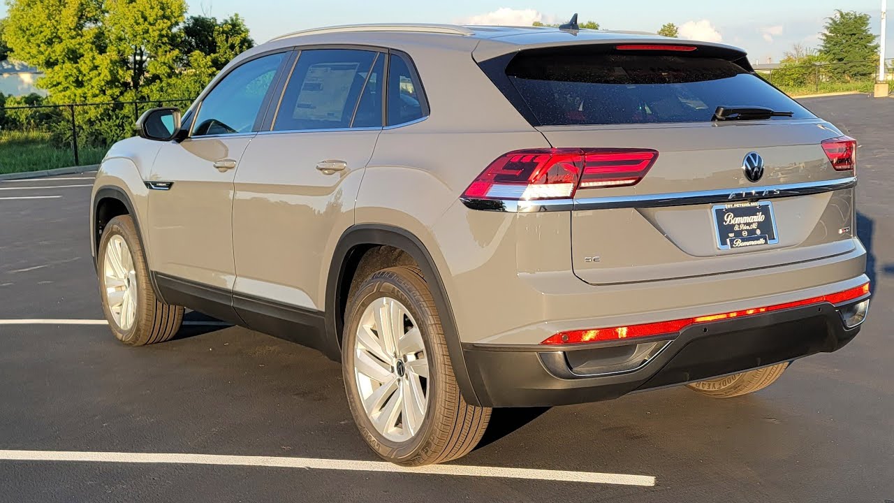 2022 VW Atlas Cross Sport 2.0T SE w/Technology 4Motion in Pure Gray ...
