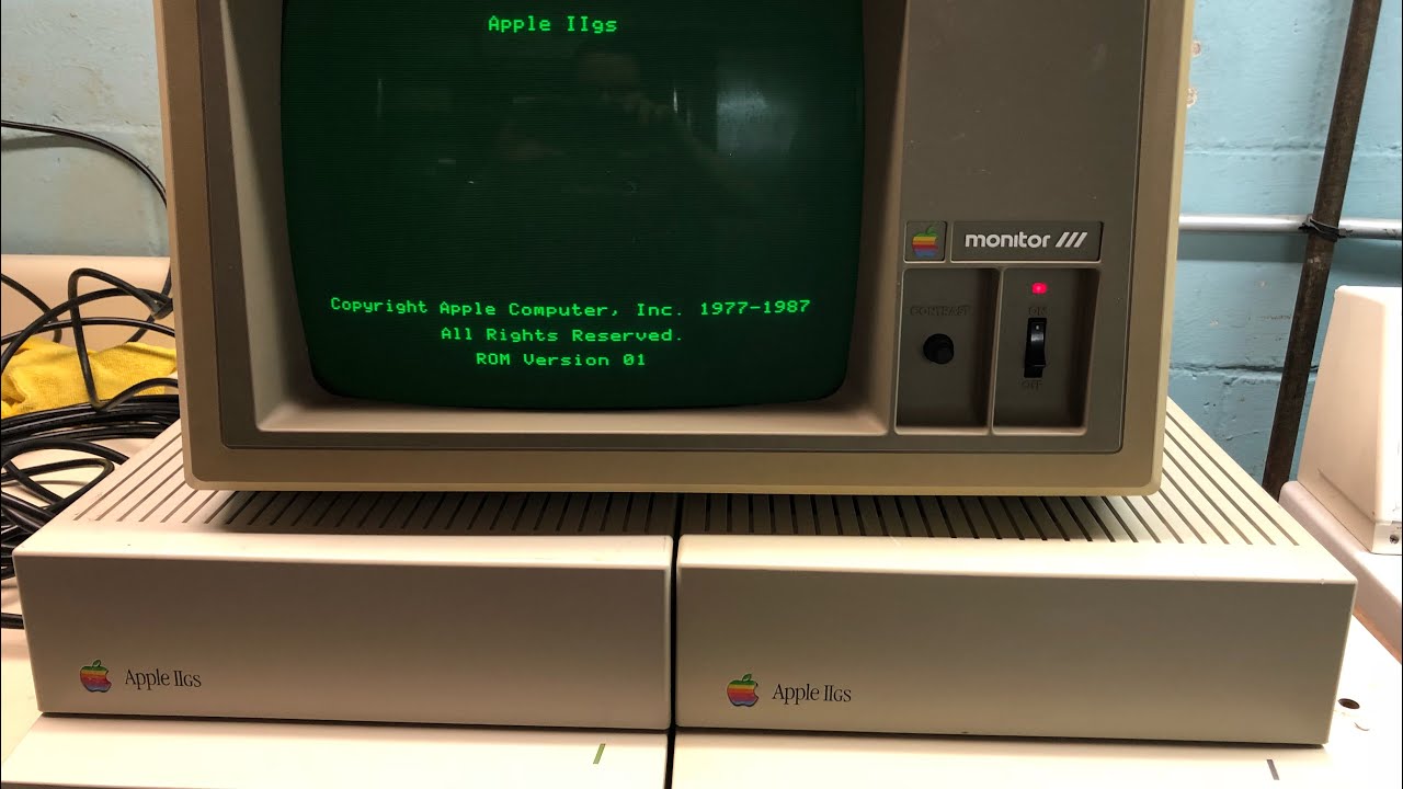 Restoring Two Apple IIGS! - YouTube
