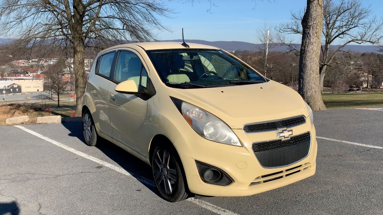 Chevrolet Spark (2009-2015) Review y Test de Manejo - YouTube