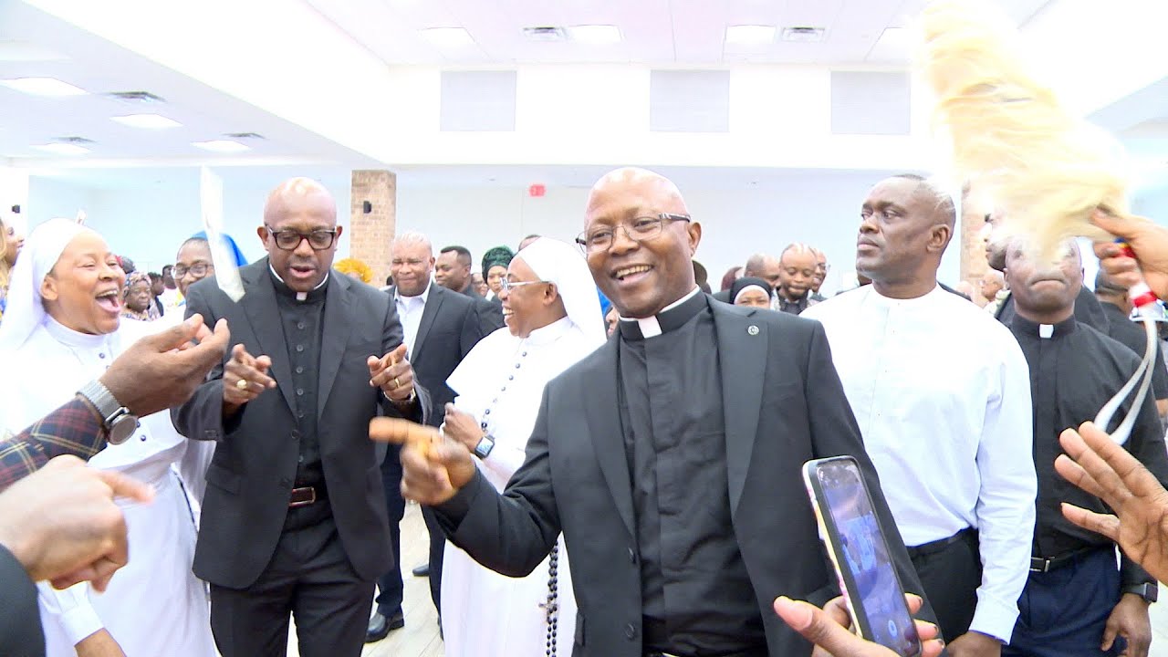 Reception of Fr Basil's Aguzie's 25 years of priesthood Anniversary ...