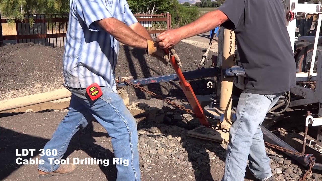 How to Change a Drill Bit - YouTube