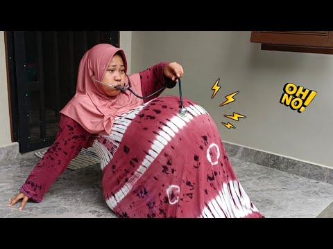 Kagett..!! Mama mules diperiksa perut mama jadi gendut