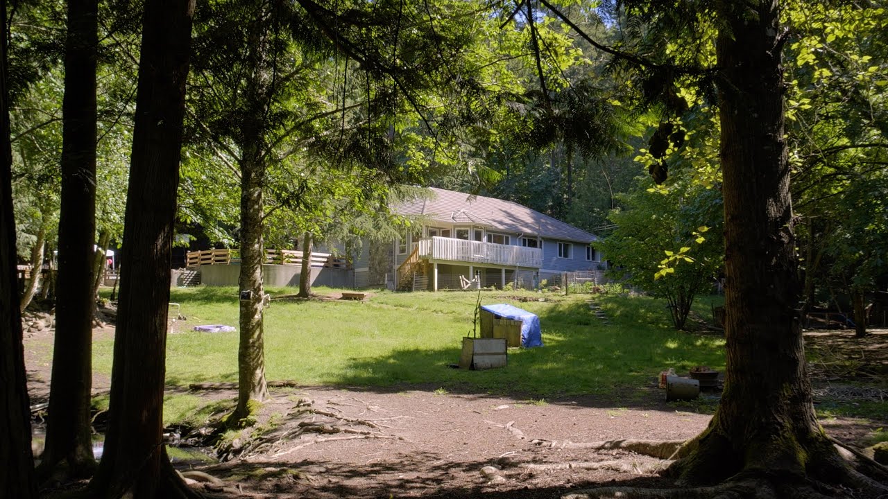 1465 Cypress Rd North, Stephanie Peat - YouTube